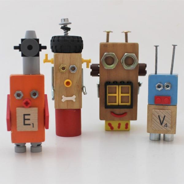 Make your own Robot Family – MakeKit DIY Craft Kits